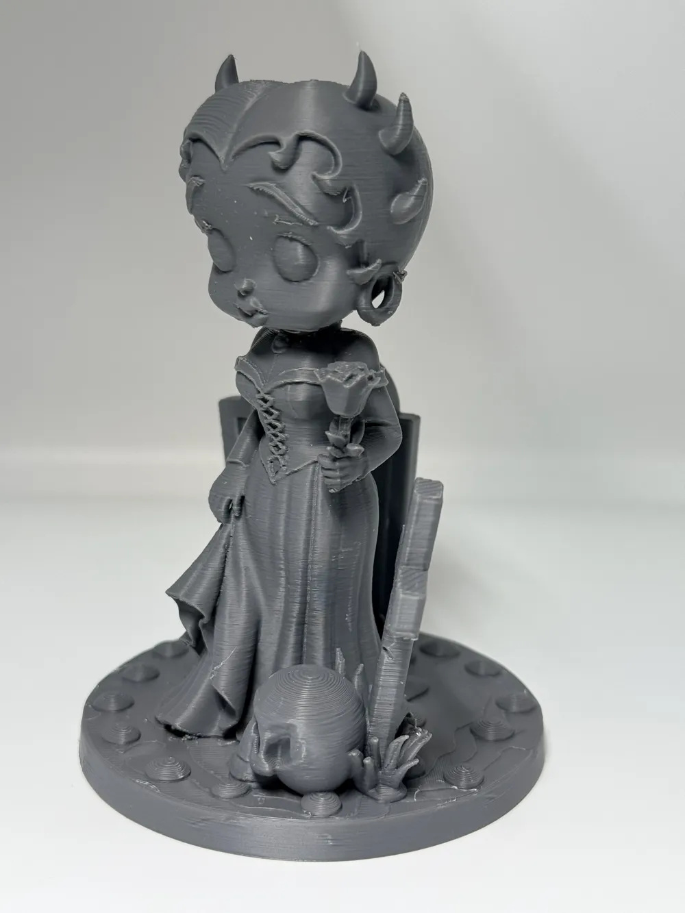 Mini diorama Betty Boop in cemetery by Mysstra hueforge 3Dart ...