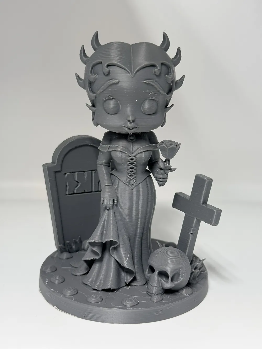 Mini diorama Betty Boop in cemetery - Free 3D Print Model - MakerWorld