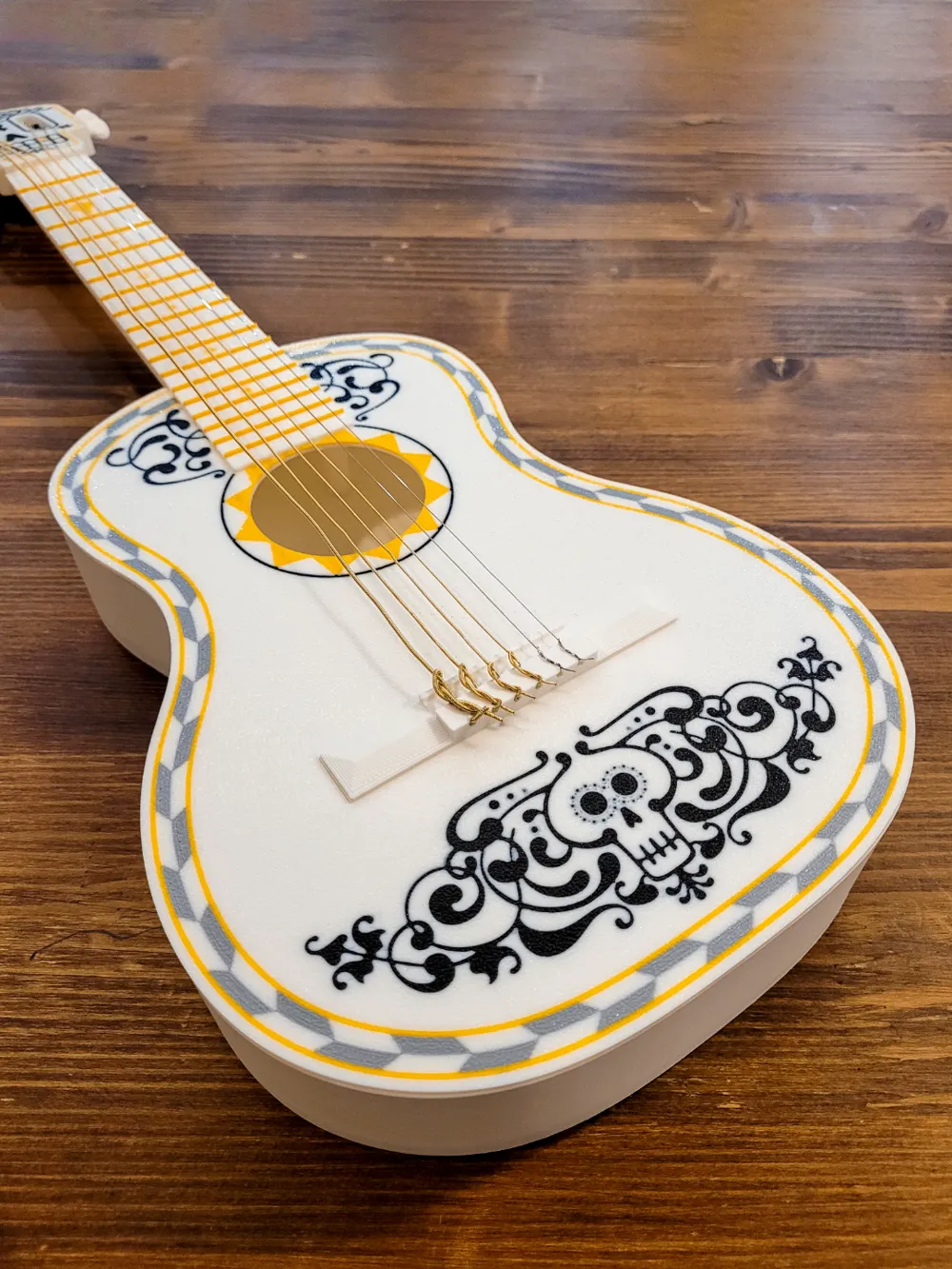 Coco Guitar Disney Pixar - Free 3D Print Model - MakerWorld