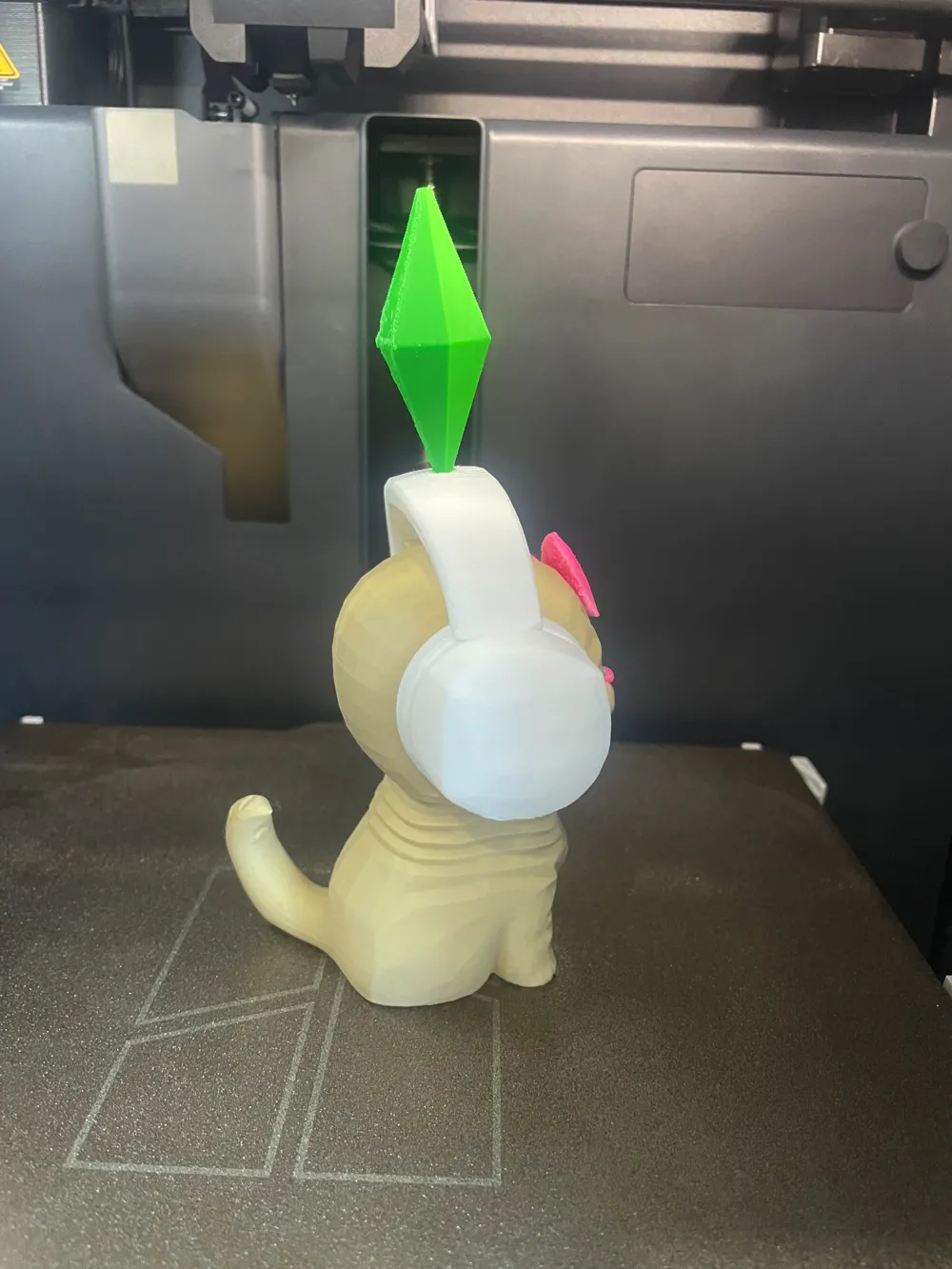 The sims cat dancing in headphones meme - Free 3D Print Model - MakerWorld