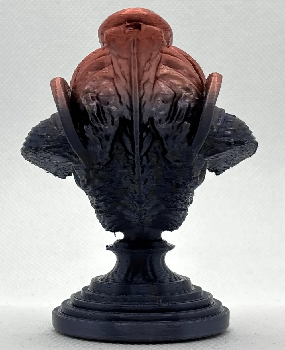 Alien in Marine armor bust - Free 3D Print Model - MakerWorld