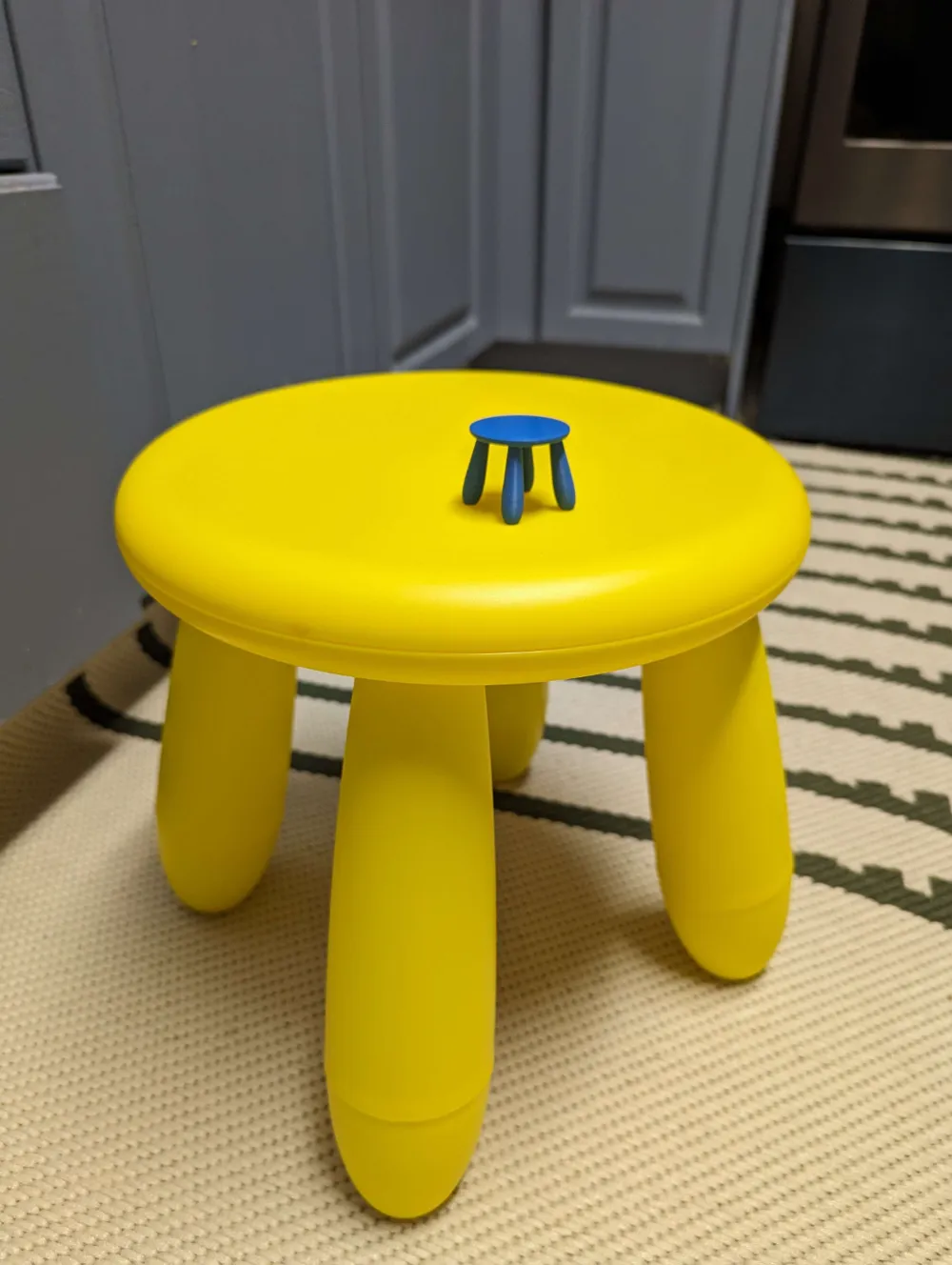 Mini Ikea MAMMUT Stool Remixed by hubuki - MakerWorld