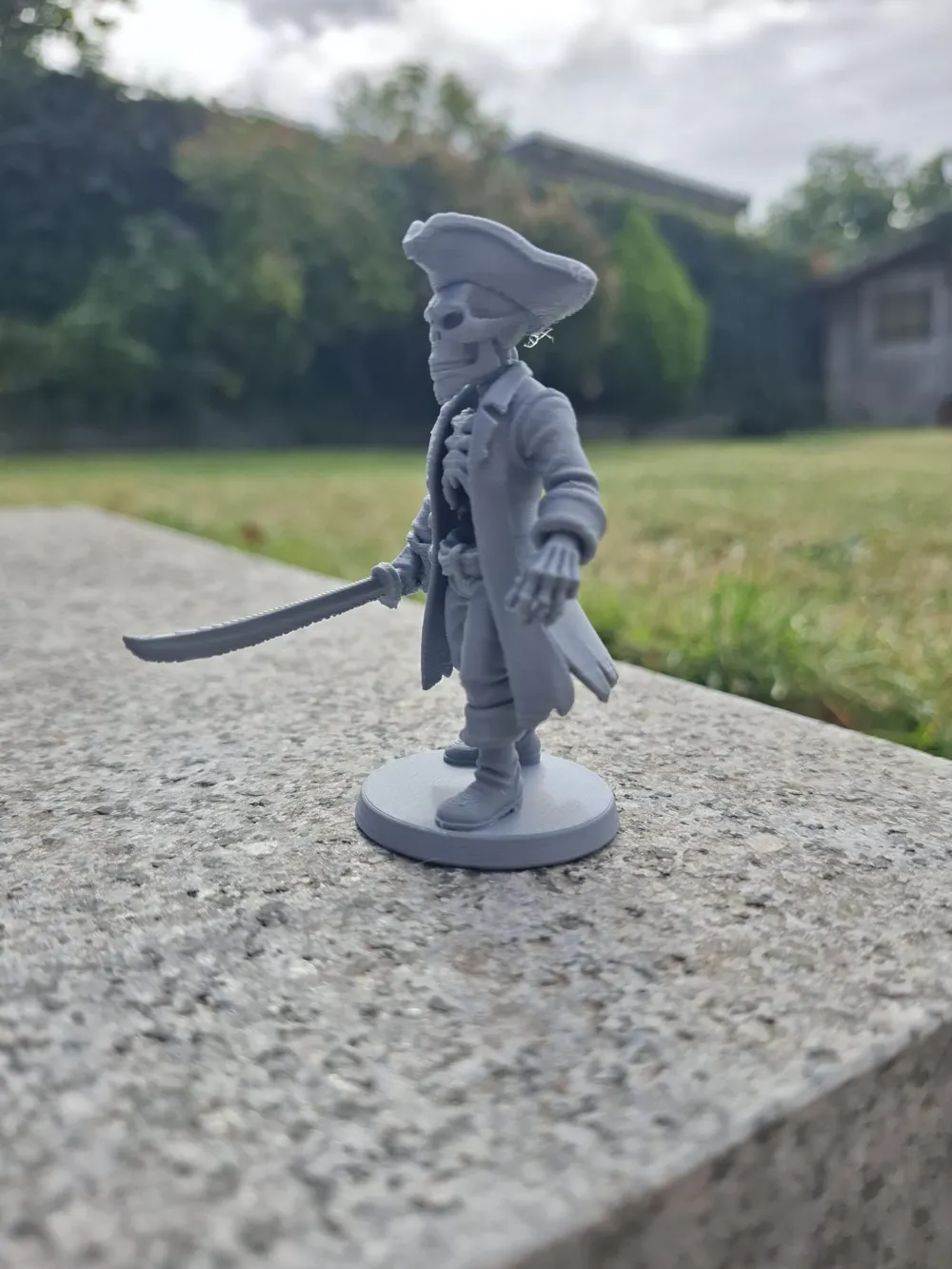 Captain Bonebeard — Undead Pirate Captain by Koffiekoek MakerWorld ...