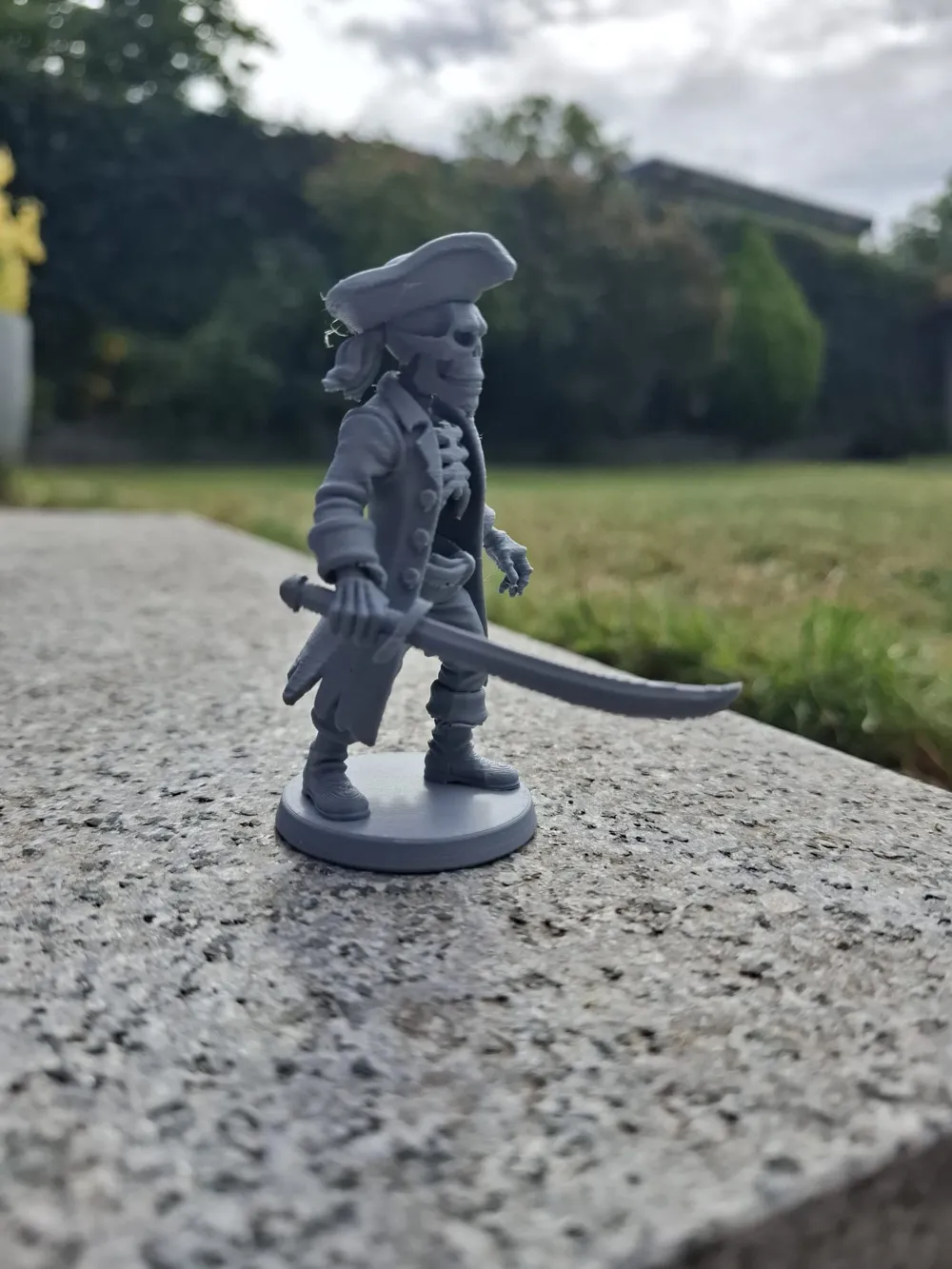 Captain Bonebeard — Undead Pirate Captain by Koffiekoek MakerWorld ...