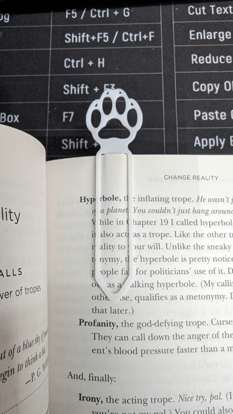 Cat Paw Bookmark by Lombardi Designs - MakerWorld