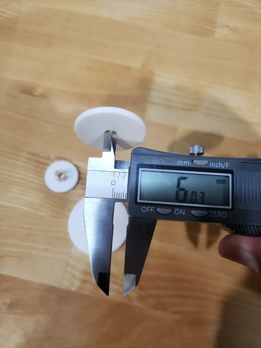 Thread Spool Caps by Yaup - MakerWorld