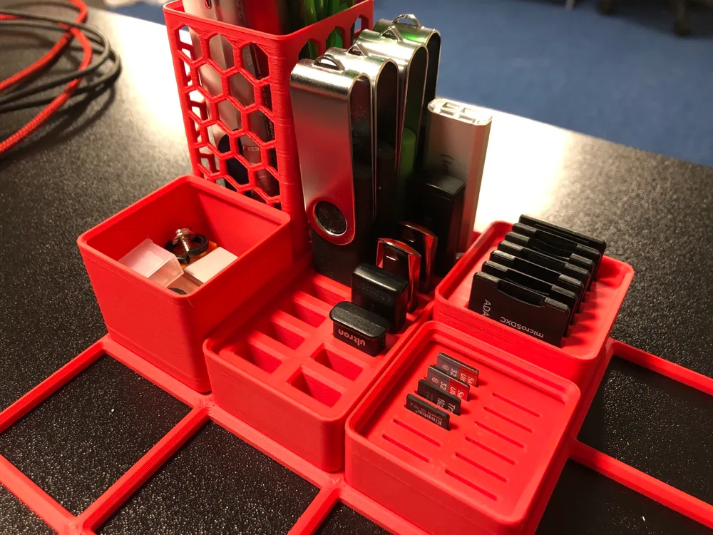 Gridfinity 1x2x3 USB A holder for 12 USB A devices by TheBaum ...