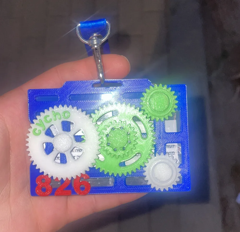 Fidget badge holder Remixed by danielayoshMakerWorld: Download Free 3D ...