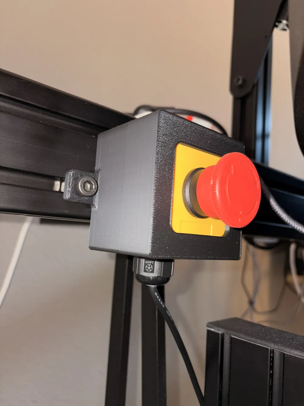 Simucube 2 Pro Emergency Button Mount - Free 3D Print Model - MakerWorld