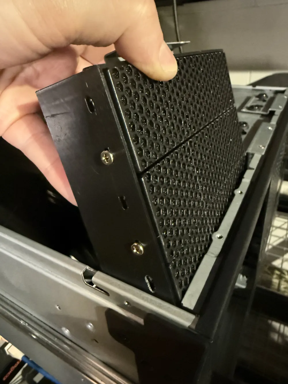 SS RM41-H08 Chassis 5.25" DriveBay 120mm Fan Mount - Free 3D Print ...