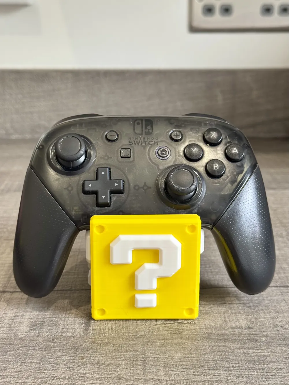 Nintendo Switch 2 Pro controller ? cube stand Remixed by Dave W MakerWorld: Download Free 3D Models