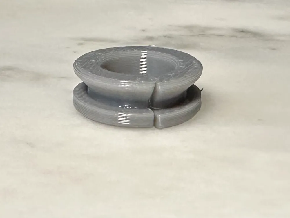 Split Cable Grommet (Parameterized) by kairosian - MakerWorld