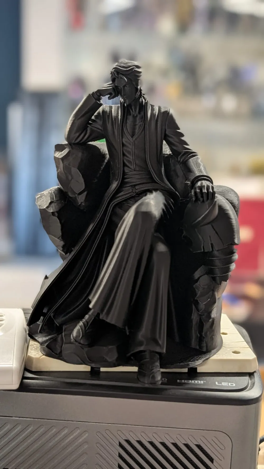 Aizen Inspired Throne Statue - Free 3D Print Model - MakerWorld