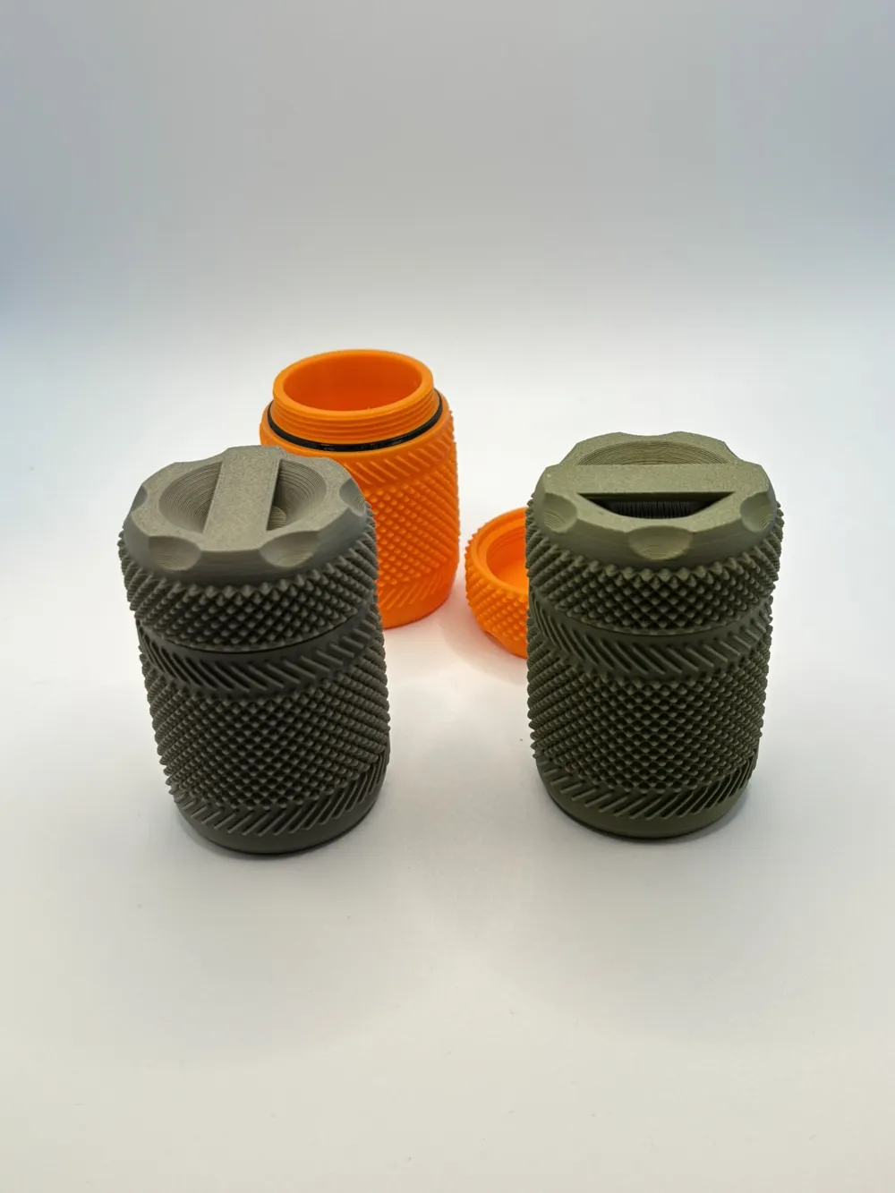 Rugged Waterproof Textured Screw-Top Container by 3dfrog MakerWorld ...