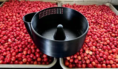 AquaVortex Vegetable and Berry Washer and Strainer - Free 3D Print ...