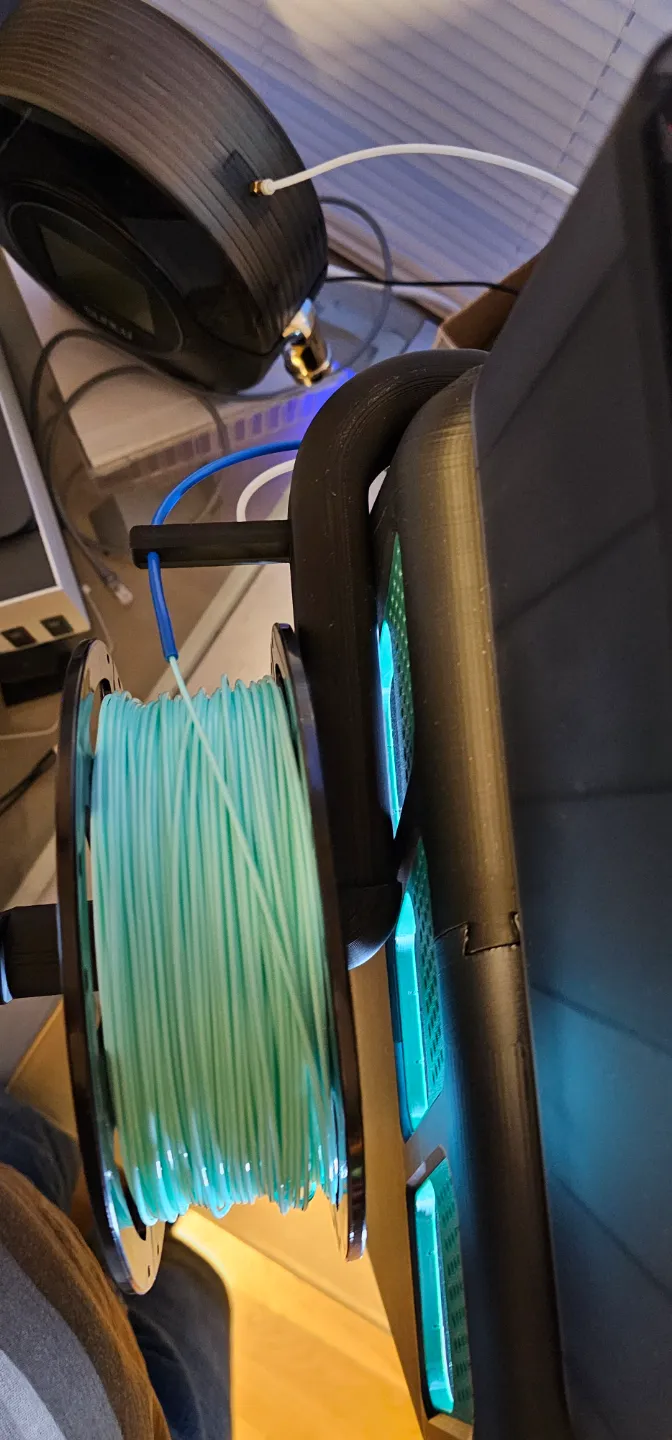 BLV AMS Riser side spool holder by Kevin11 MakerWorld: Download Free 3D ...