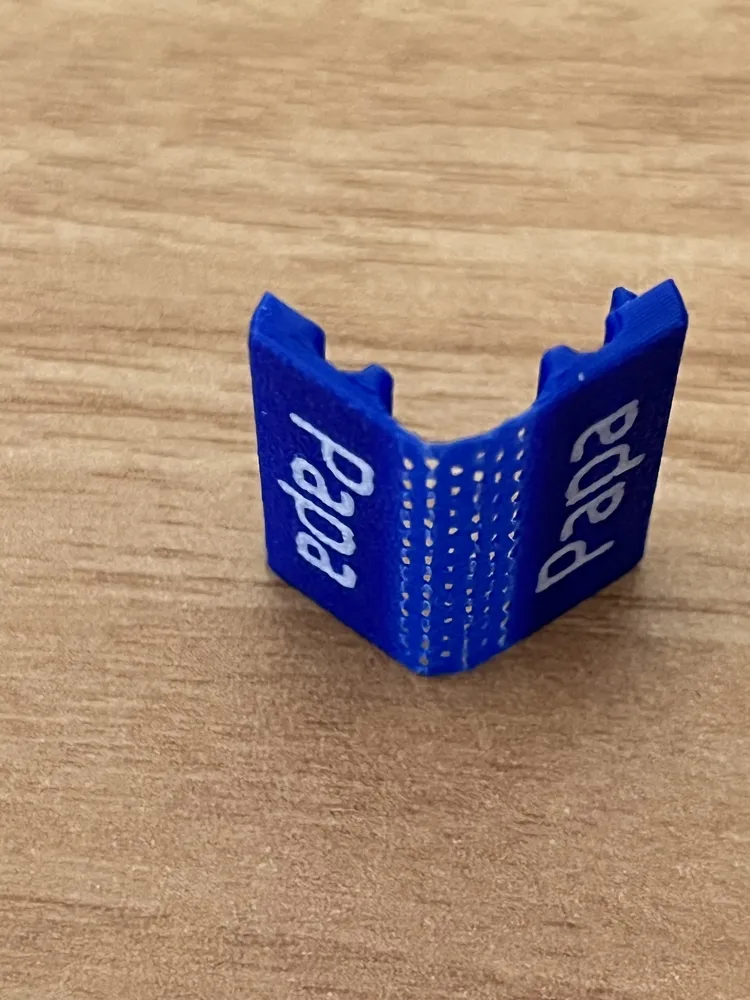 Cable clip / label for iPhone and others by ABC-Design Creator ...