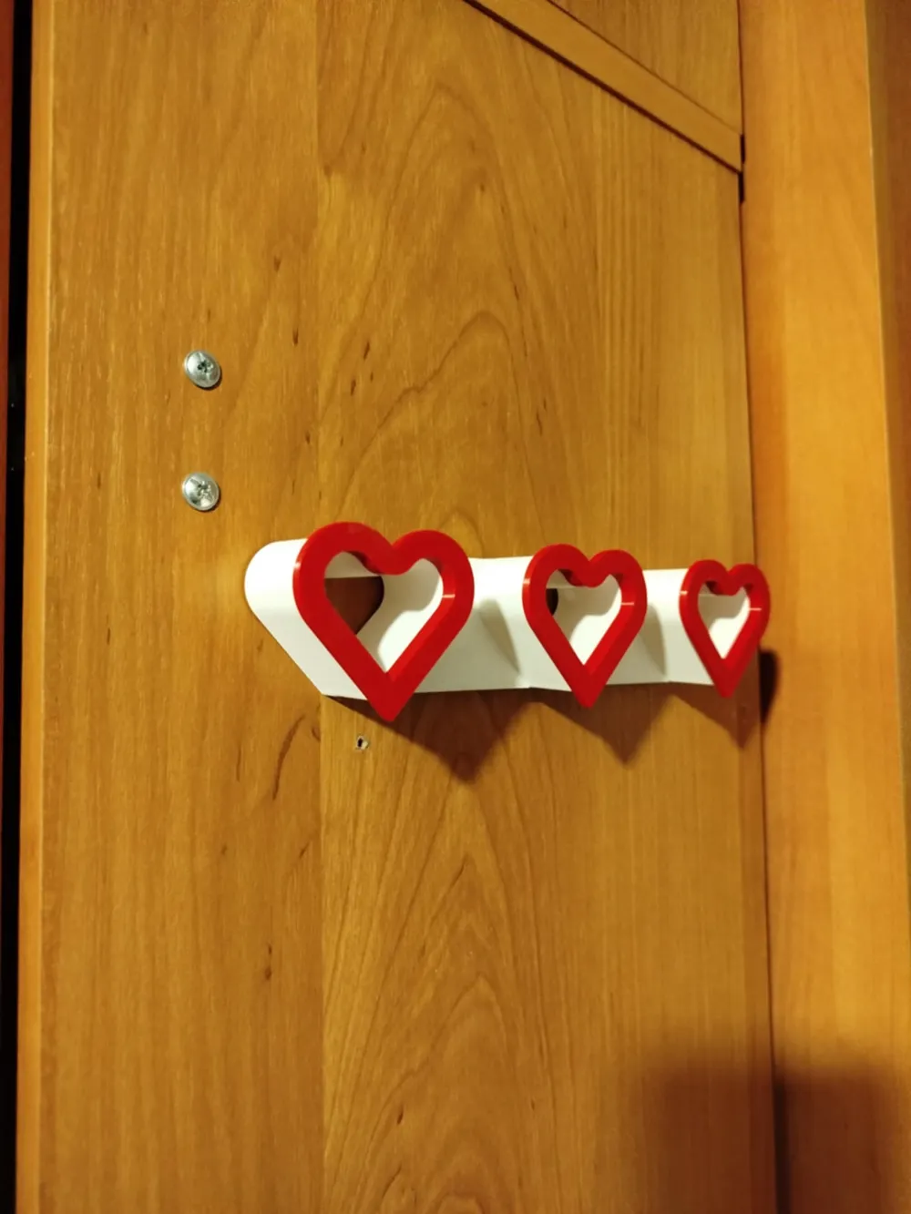 Heart-Shaped Jewelry Hanger for Necklaces - Free 3D Print Model ...