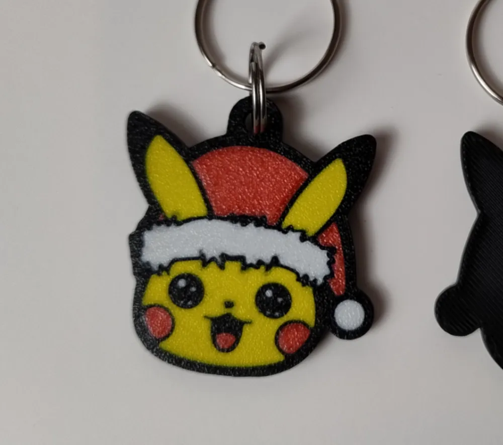 Pikachu Pokemon with Santa Hat Christmas Keychain por Steve Eng ...