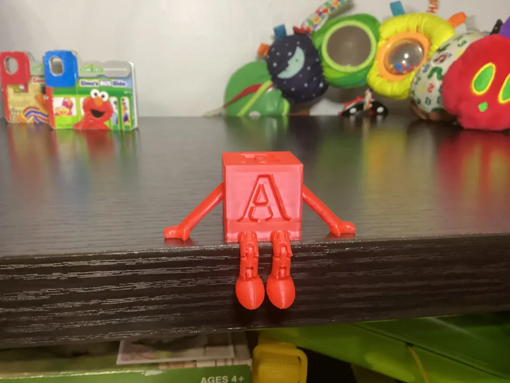 Block Buddy - Articulated Desk Buddy - Free 3D Print Model - MakerWorld