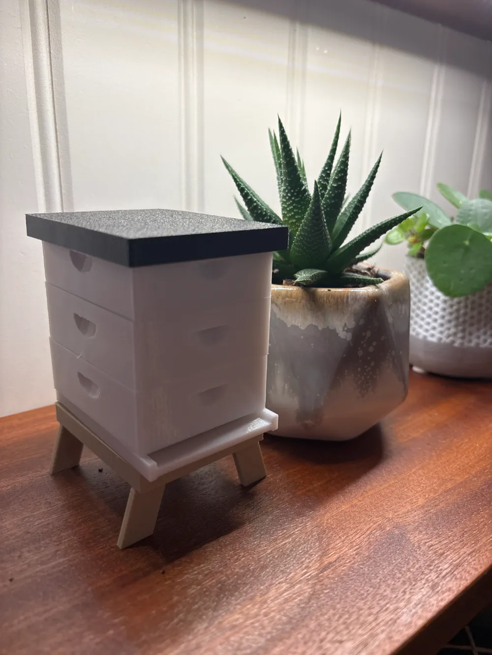 Desktop Beehive - Free 3D Print Model - MakerWorld
