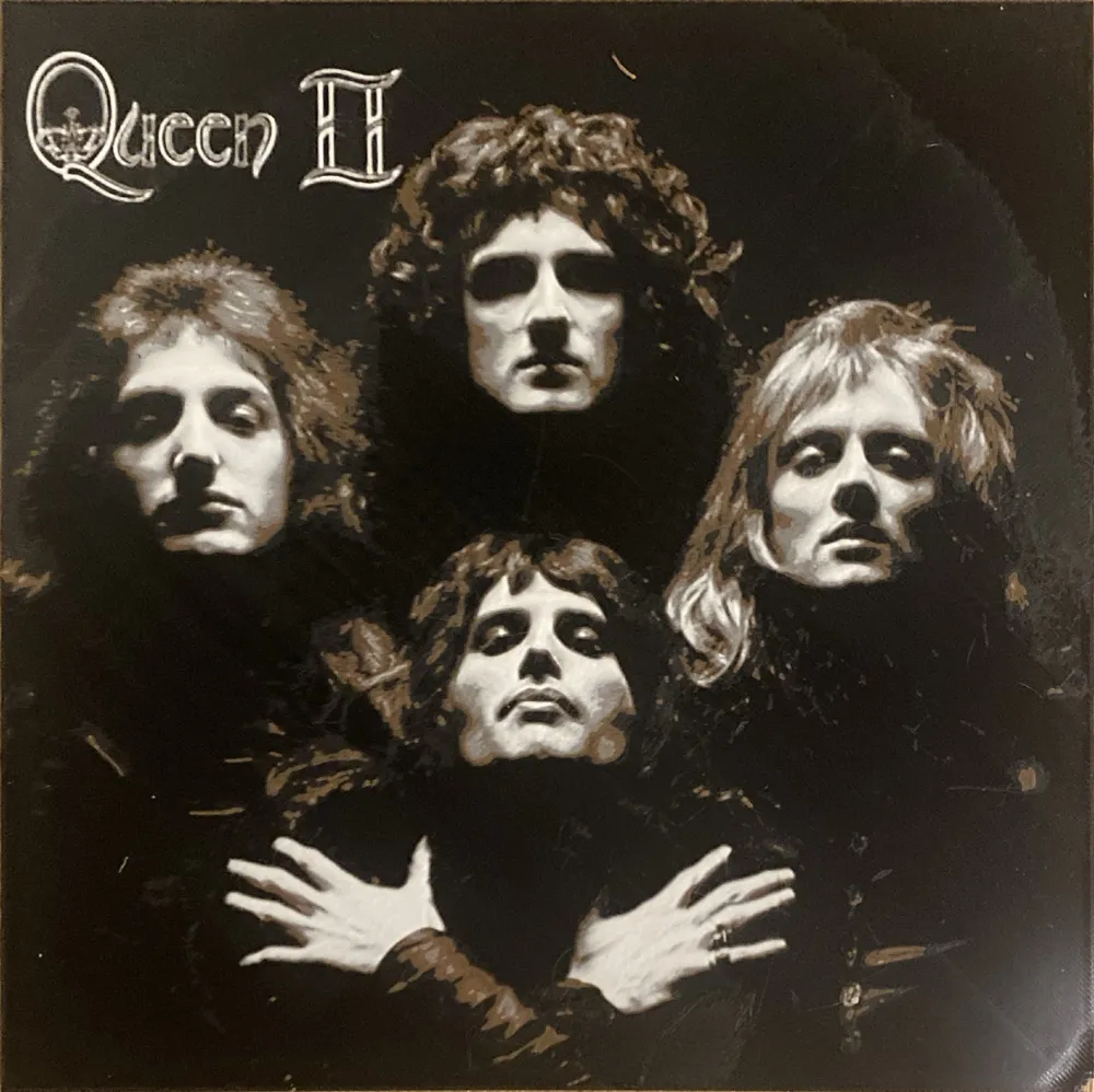 QUEEN II - Queen Album Cover Art (4 Colors) - Free 3D Print Model ...