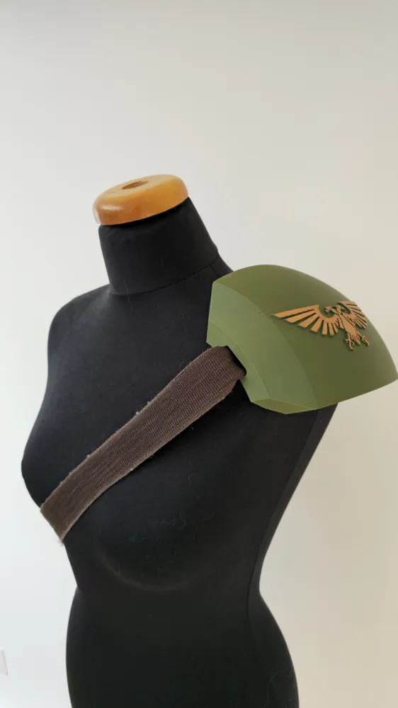Cosplay Pauldron - Astra Militarum WH40K by Siv240p MakerWorld ...