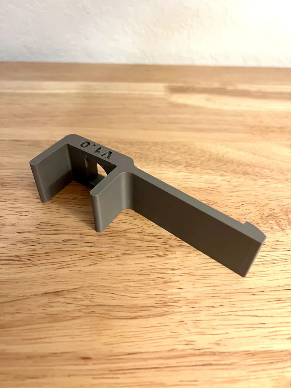 Gap Guard — Easy Door Latch by NotAnApache MakerWorld: Download Free 3D ...