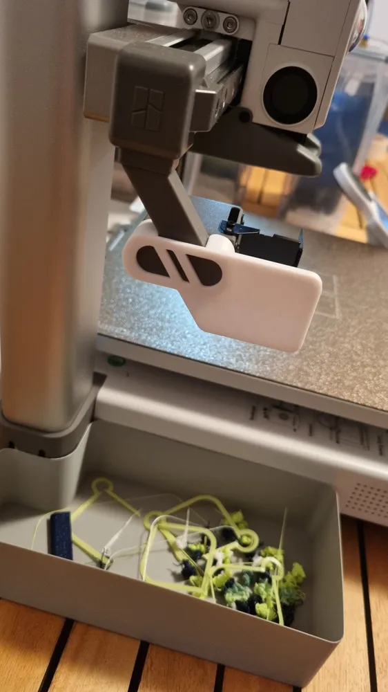 The Best A1 Waste Deflector by JC Geisi Creator MakerWorld: Download ...