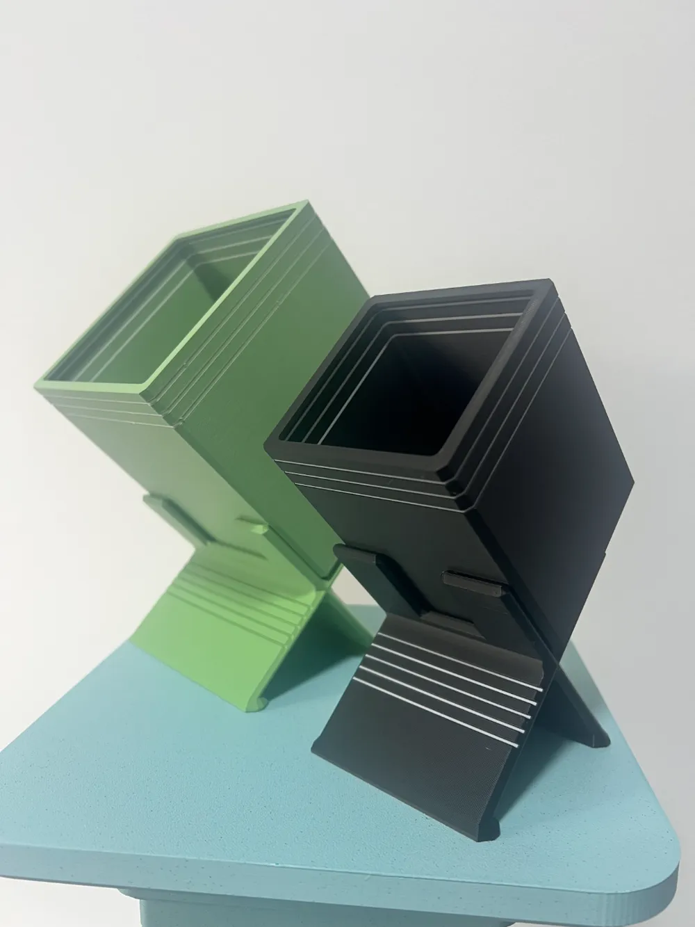 Element Crafting Desktop Bin with X Stand by Peter Martin MakerWorld ...