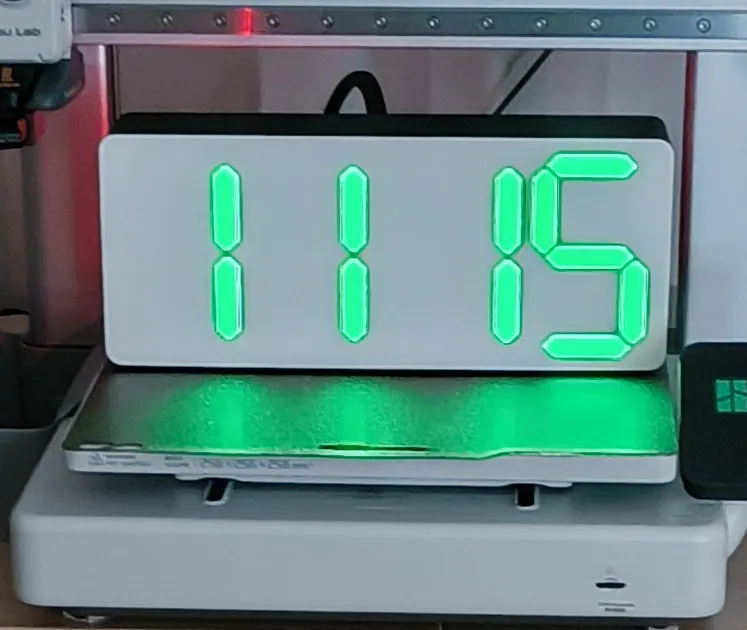 Wled desktop clock by Mori - MakerWorld