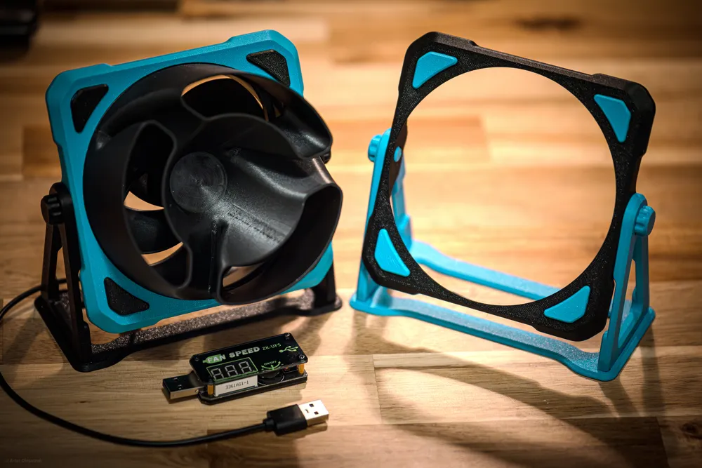 Portable USB PC desk Fan blower stand mount 120mm by BrainsCollector ...