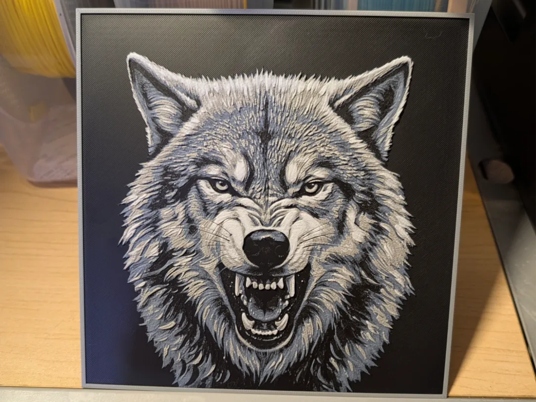 Growling Wolf Hueforge - 4 color - Free 3D Print Model - MakerWorld