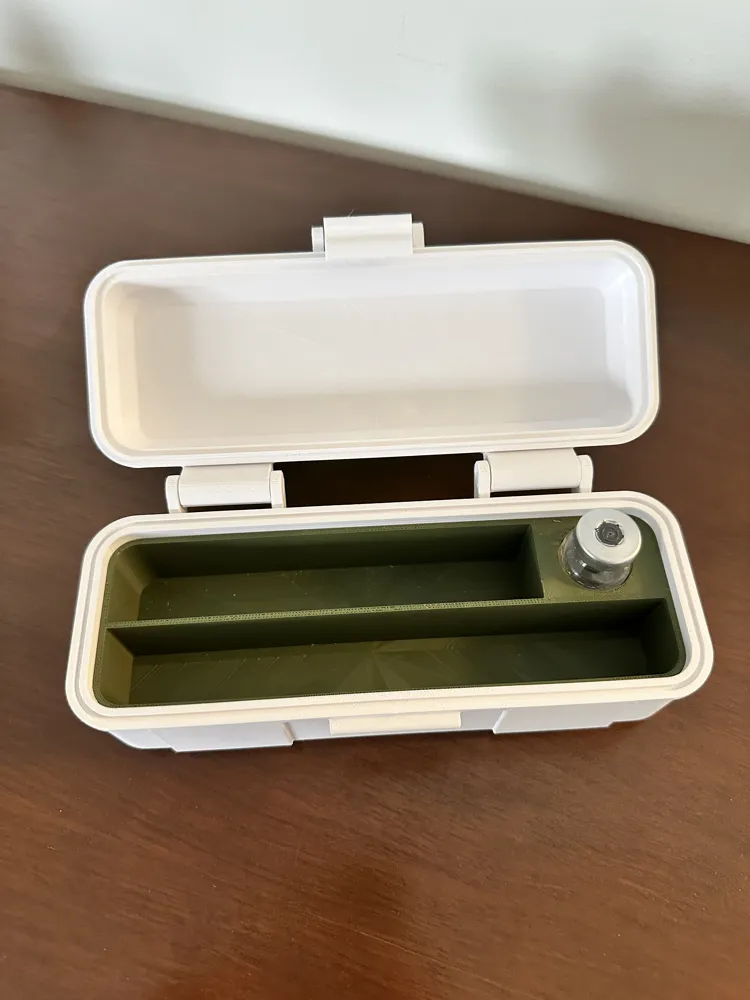 The Juice Box Travel. TRT travel box - Free 3D Print Model - MakerWorld
