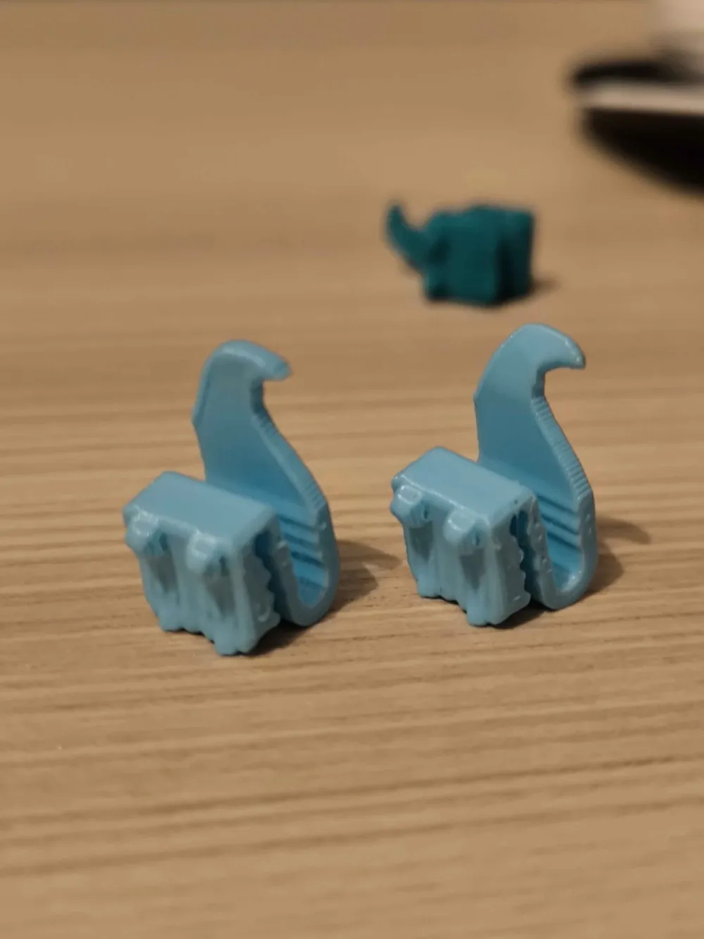 Croc Clip - Filament Clip by xipit - MakerWorld