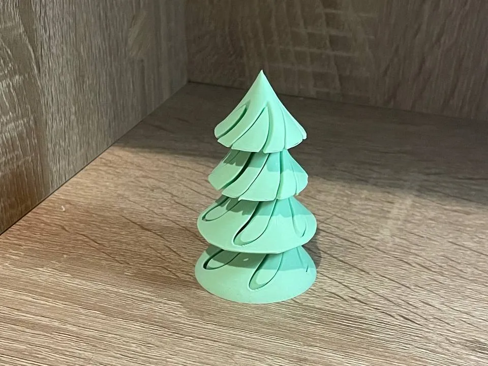 Fidget Twist Christmas Tree by GLab MakerWorld: Download Free 3D Models