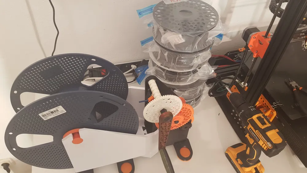 CELL Winder SuperSized Edition - Free 3D Print Model - MakerWorld