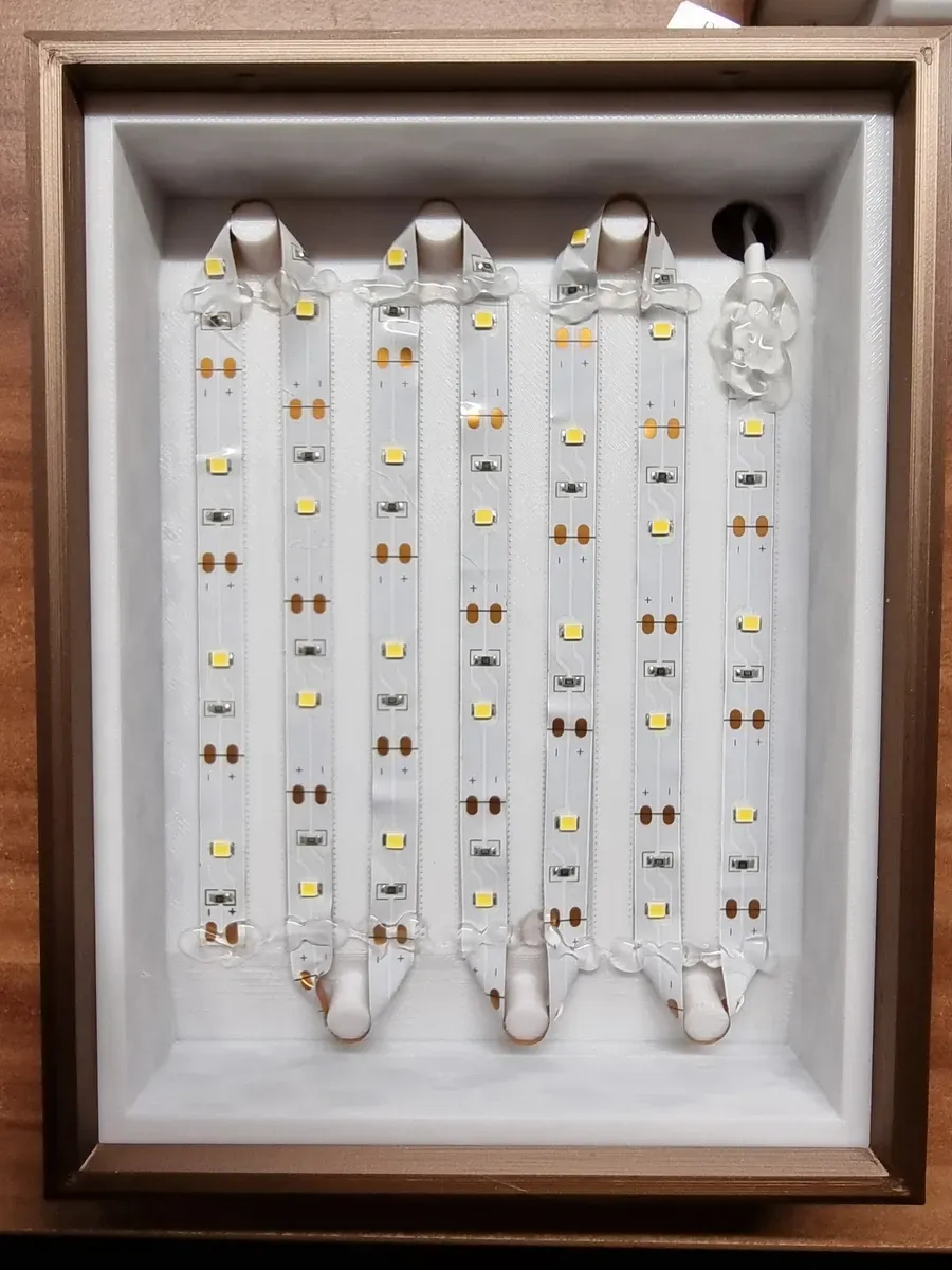 Lithophane Stand Light Box LED (optimized) Remixed by AU3D - MakerWorld