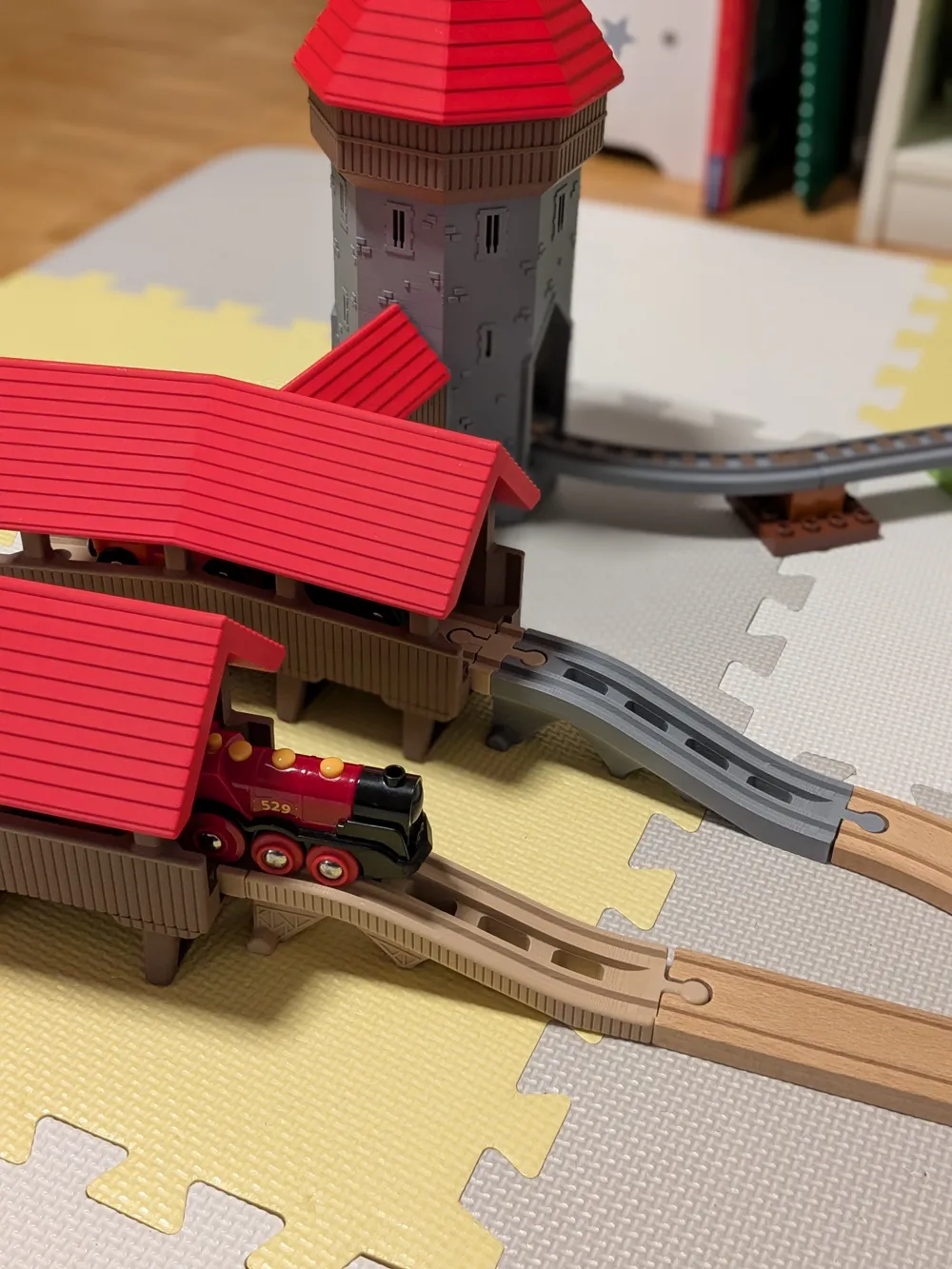 Chapel Bridge Part for Brio – Covered River Bridge Remixed by ValMadiaz ...