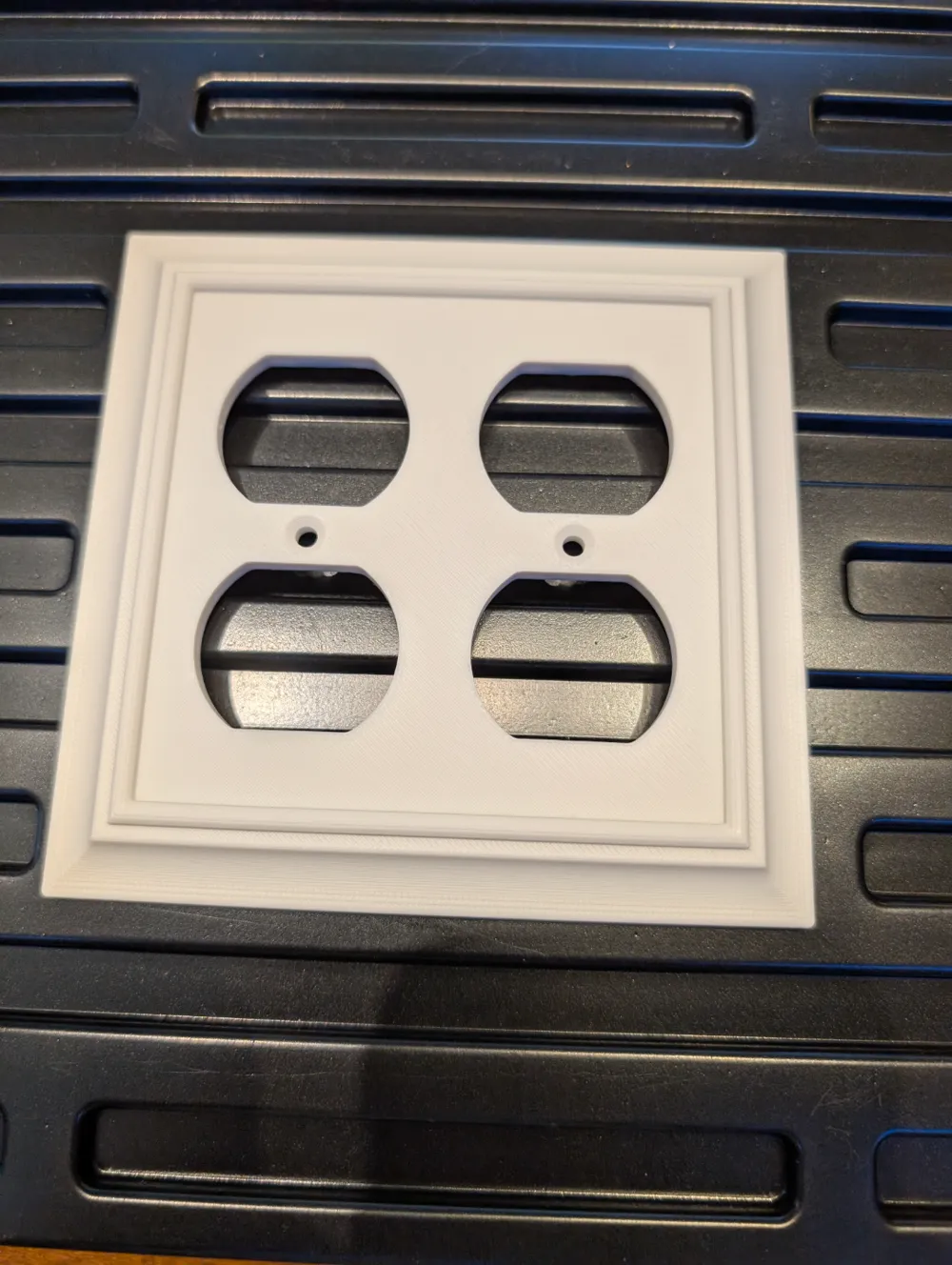 Decorative Double Outlet Cover Plate by Richard Batten MakerWorld ...