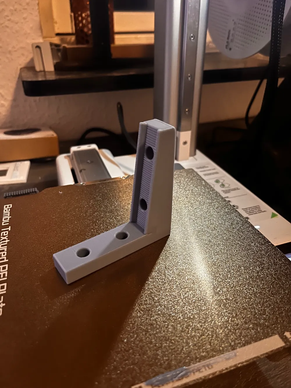 Angle bracket 8mm by Dinozzo28 - MakerWorld