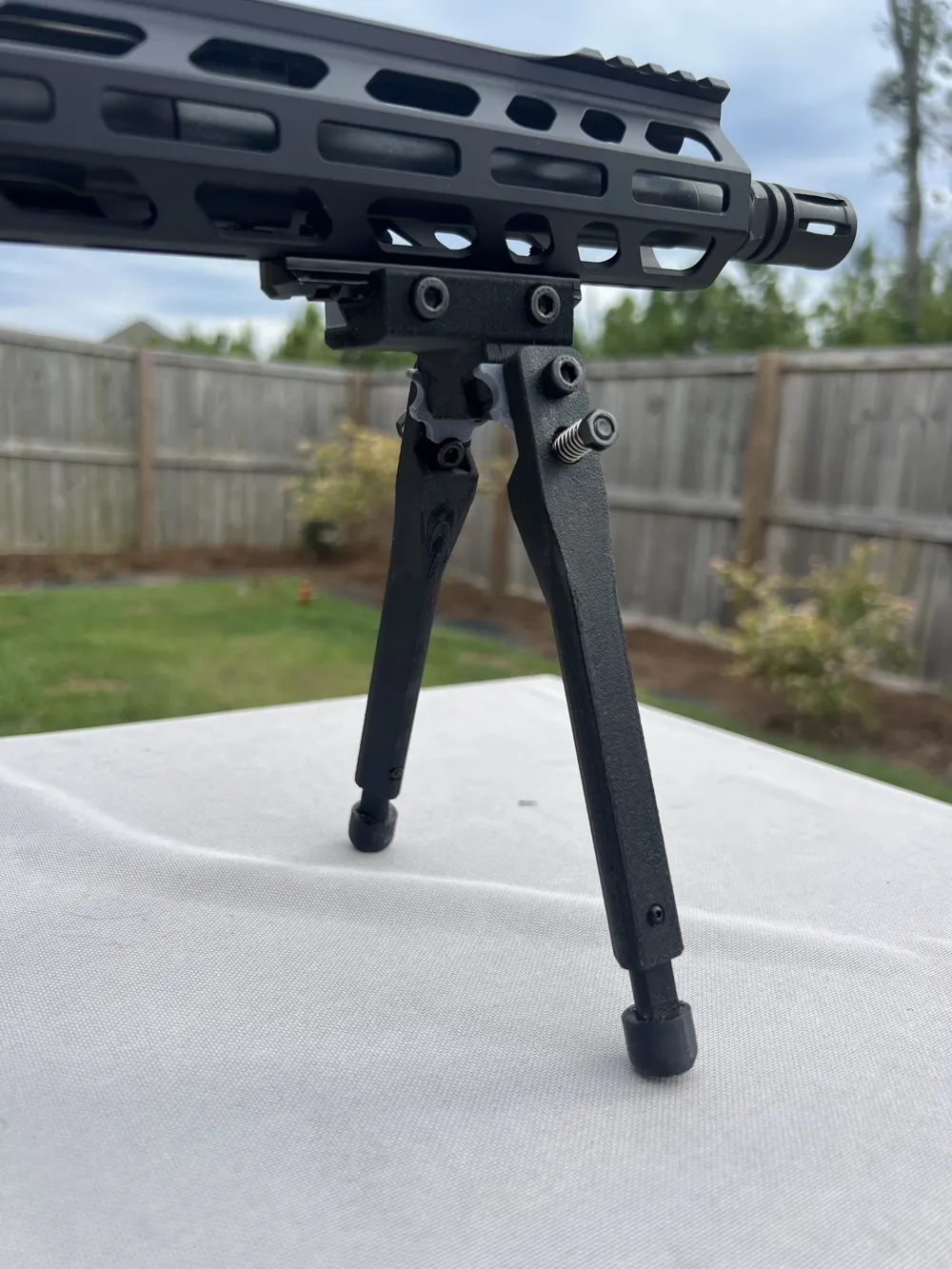Adjustable Picatinny Bipod 1.0 - Free 3D Print Model - MakerWorld