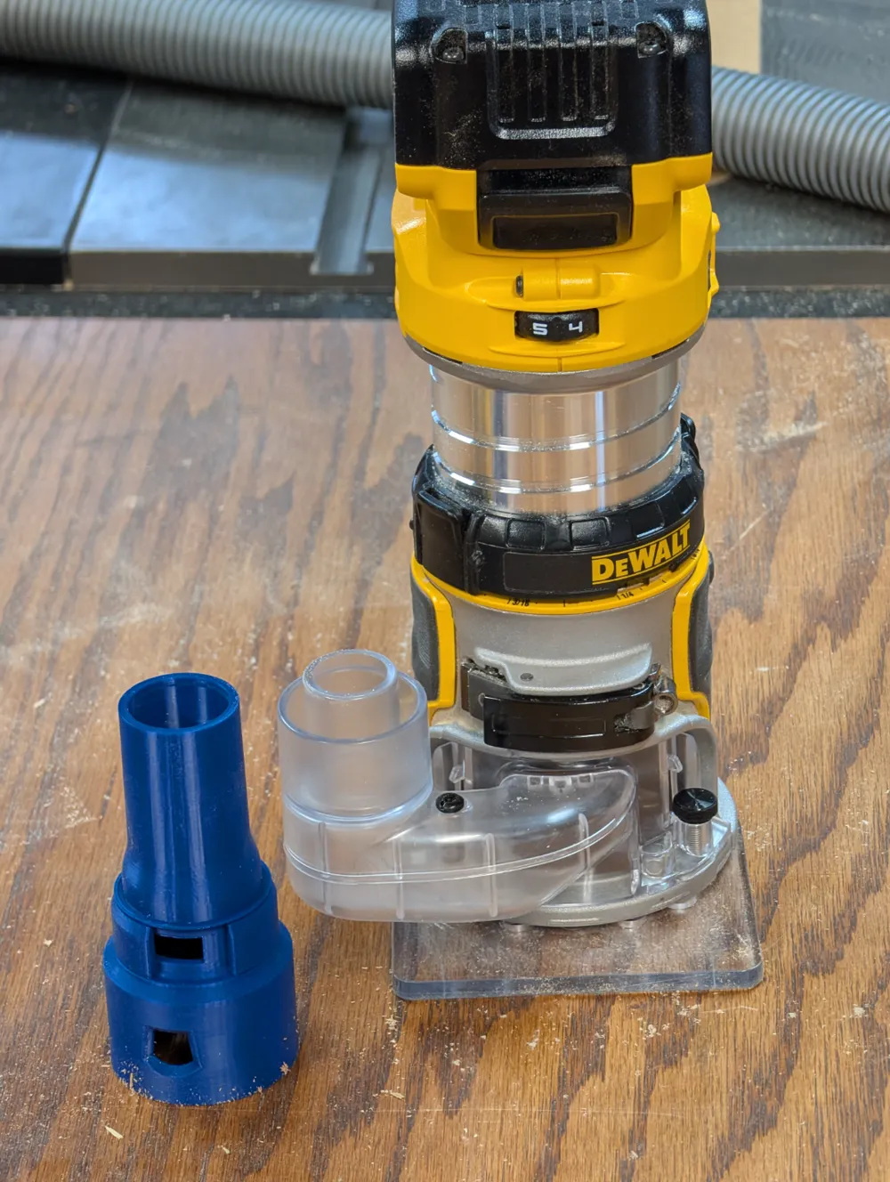 cen-tec-quick-click-dewalt-trim-router-adaptor-by-making-dove-makerworld
