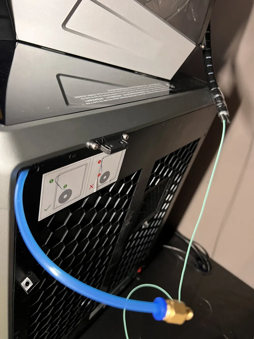 Ball Joint PTFE Filament Guide - Free 3D Print Model - MakerWorld