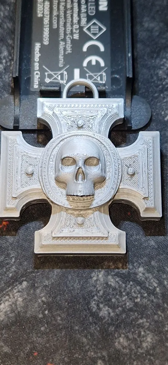 Crux Terminatus Warhammer 40k par Tetsuo - MakerWorld