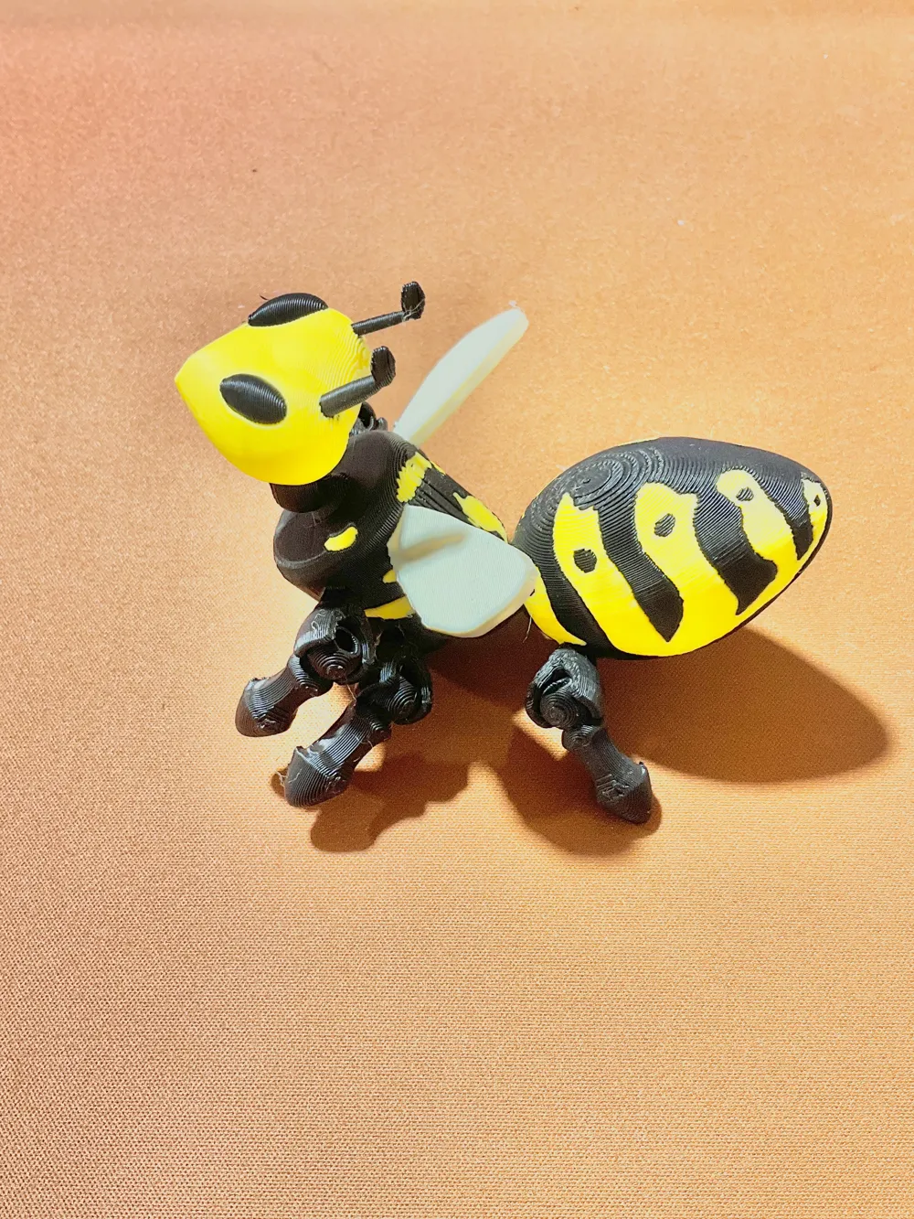 Articulated wasp - Free 3D Print Model - MakerWorld
