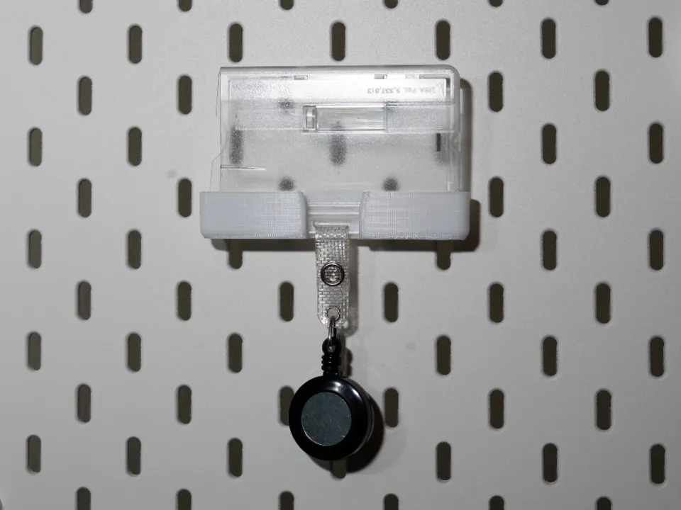 Skadis ID-Card Holder / Badge Mount - Free 3D Print Model - MakerWorld