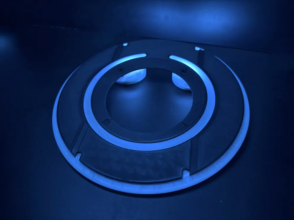 Tron Identity Disk movie prop display replica - Free 3D Print Model ...