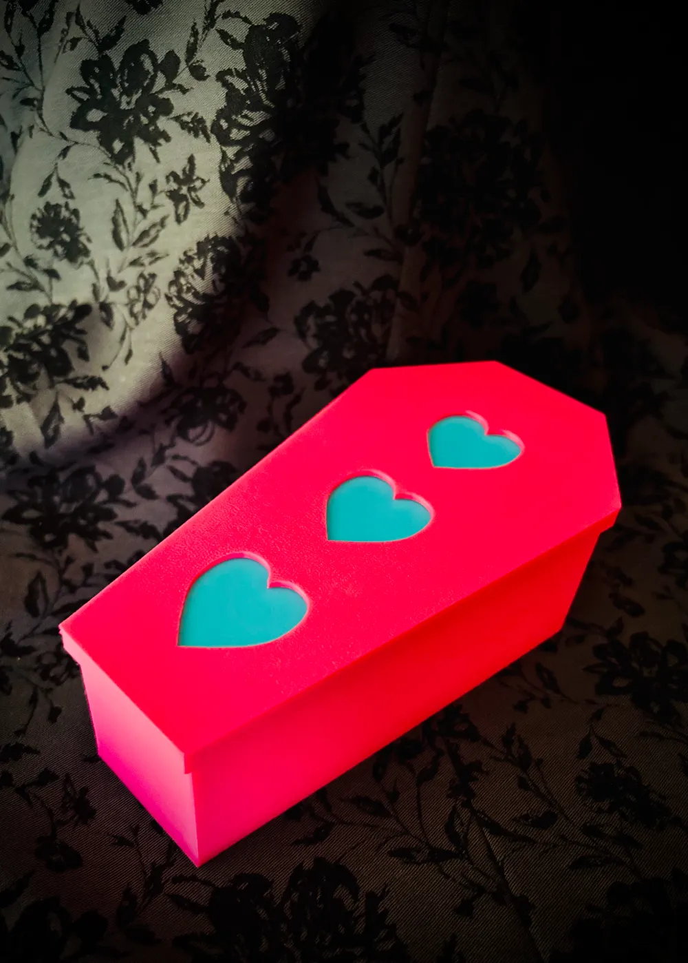 Coffin Storage box with heart lid by TheWolf - MakerWorld