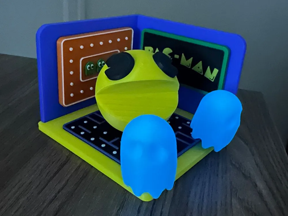 Pac Man and Ghosts Arcade Diorama by UniDuni3d MakerWorld: Download ...